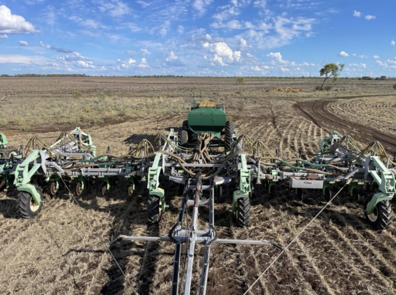 BOSS 24m End Tow Planter - BOSS